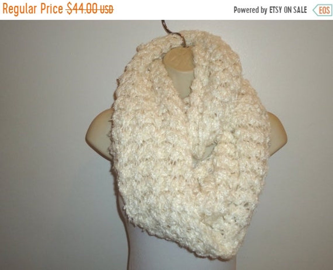 Infinity Scarf Knitted Handmade Beautiful - Etsy