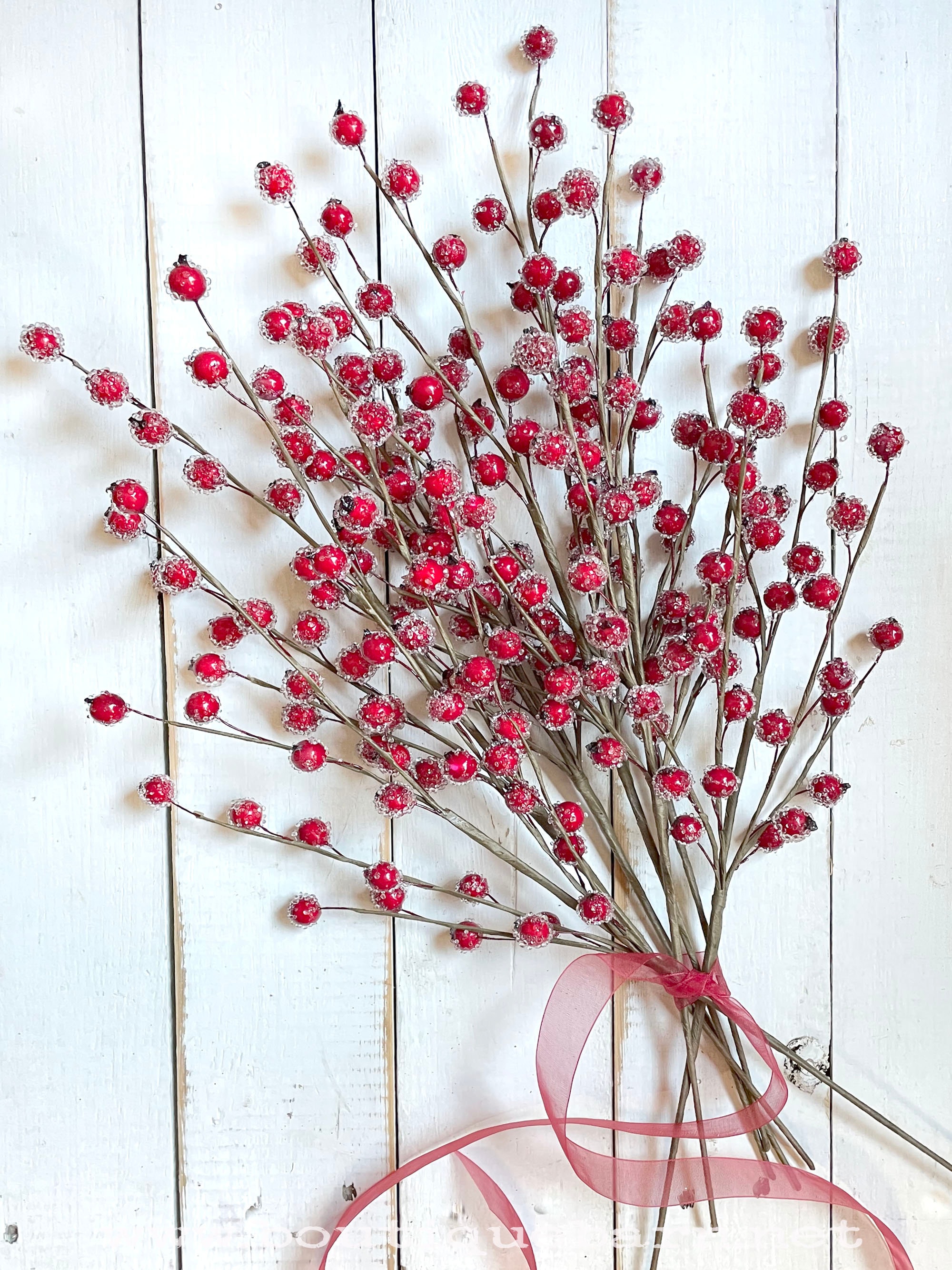 Red Berry Sprays for Christmas Decorating, Iced Berries for Rustic ...