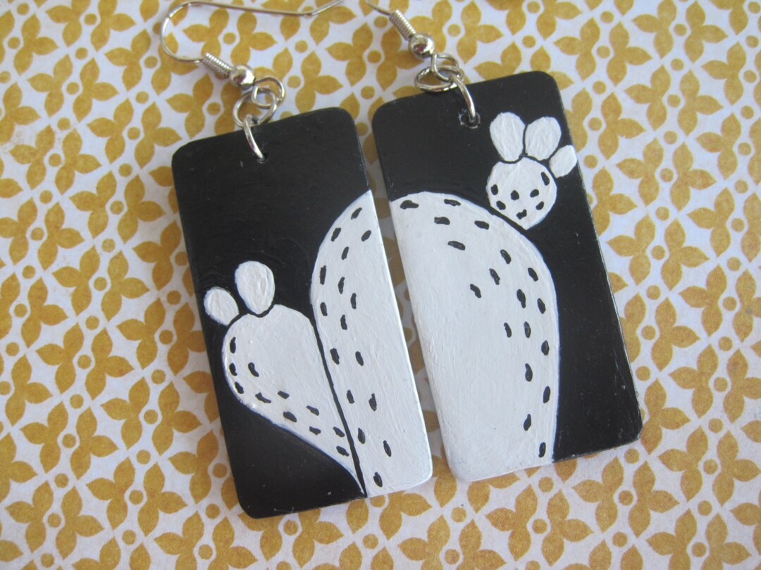 Nopal Earrings, Cactus, Black & White, Upcycled, Handpainted - Etsy