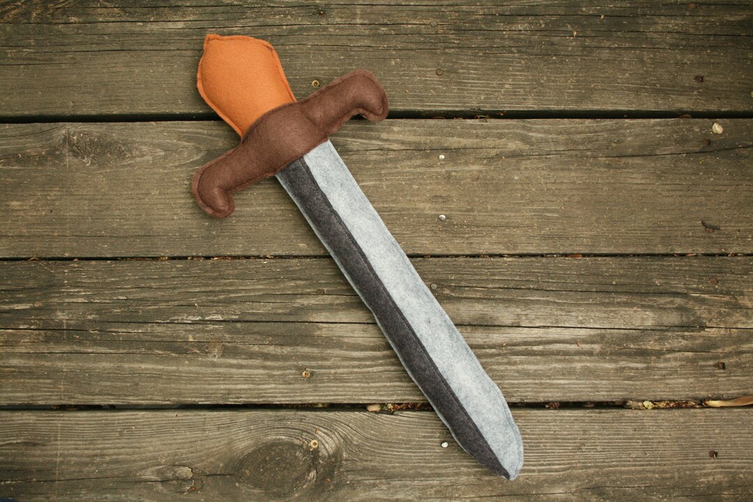 Child's Play Felt Sword ••• PATTERN ••• Time for an Adventure! - Etsy