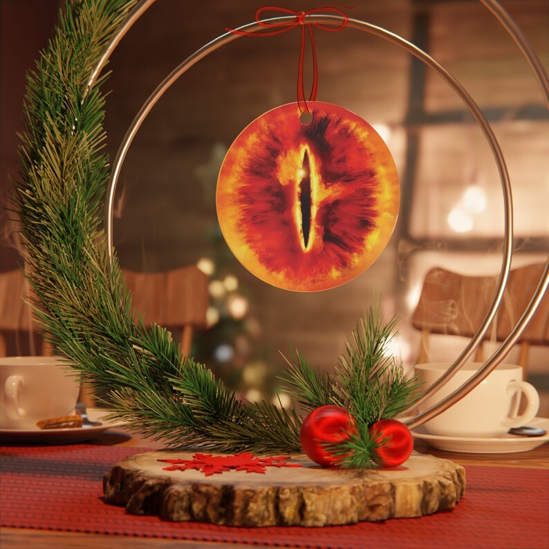 Eye of Sauron Ornament: Lord of the Rings Holiday Decor - Etsy