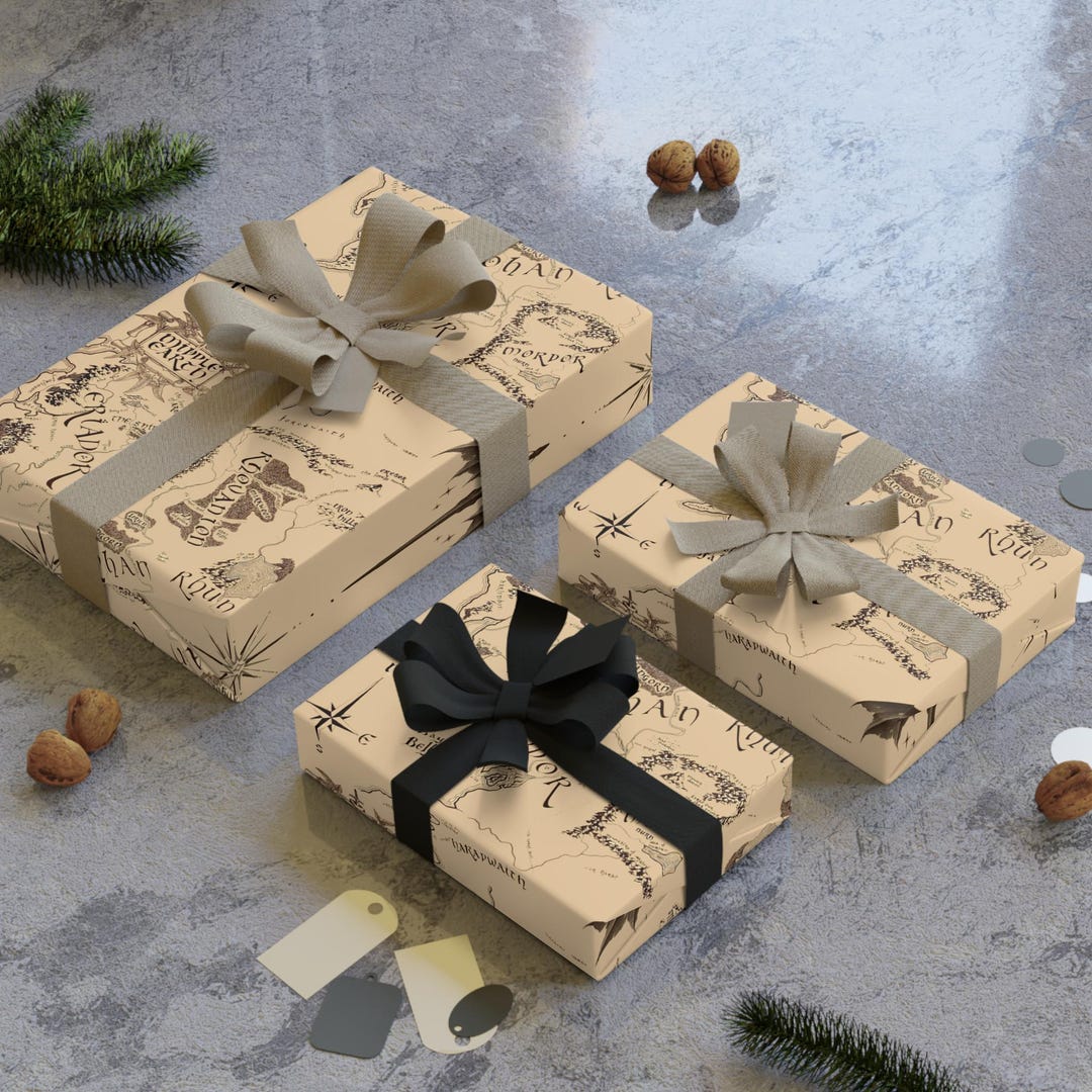 Lord of the Rings Wrapping Paper: Middle Earth Gift Wrap - Etsy