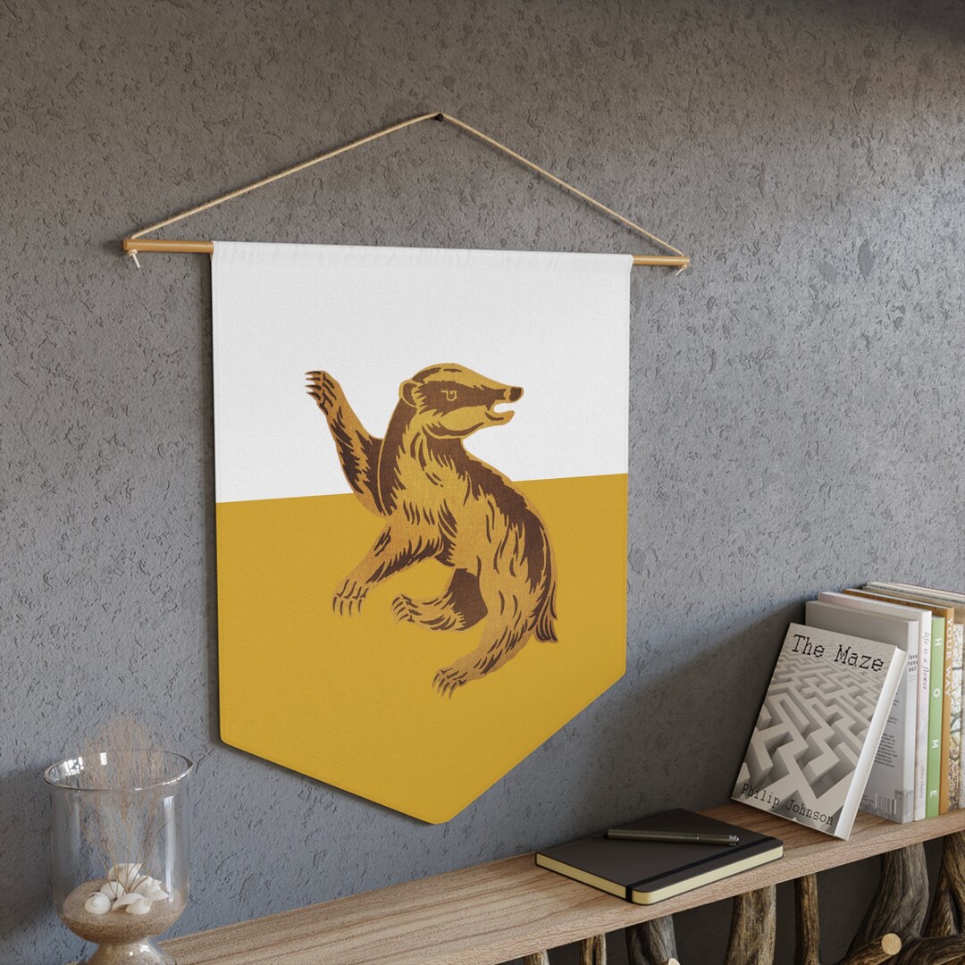 Hufflepuff Pennant, Hogwarts House Banner, Harry Potter Flag ...
