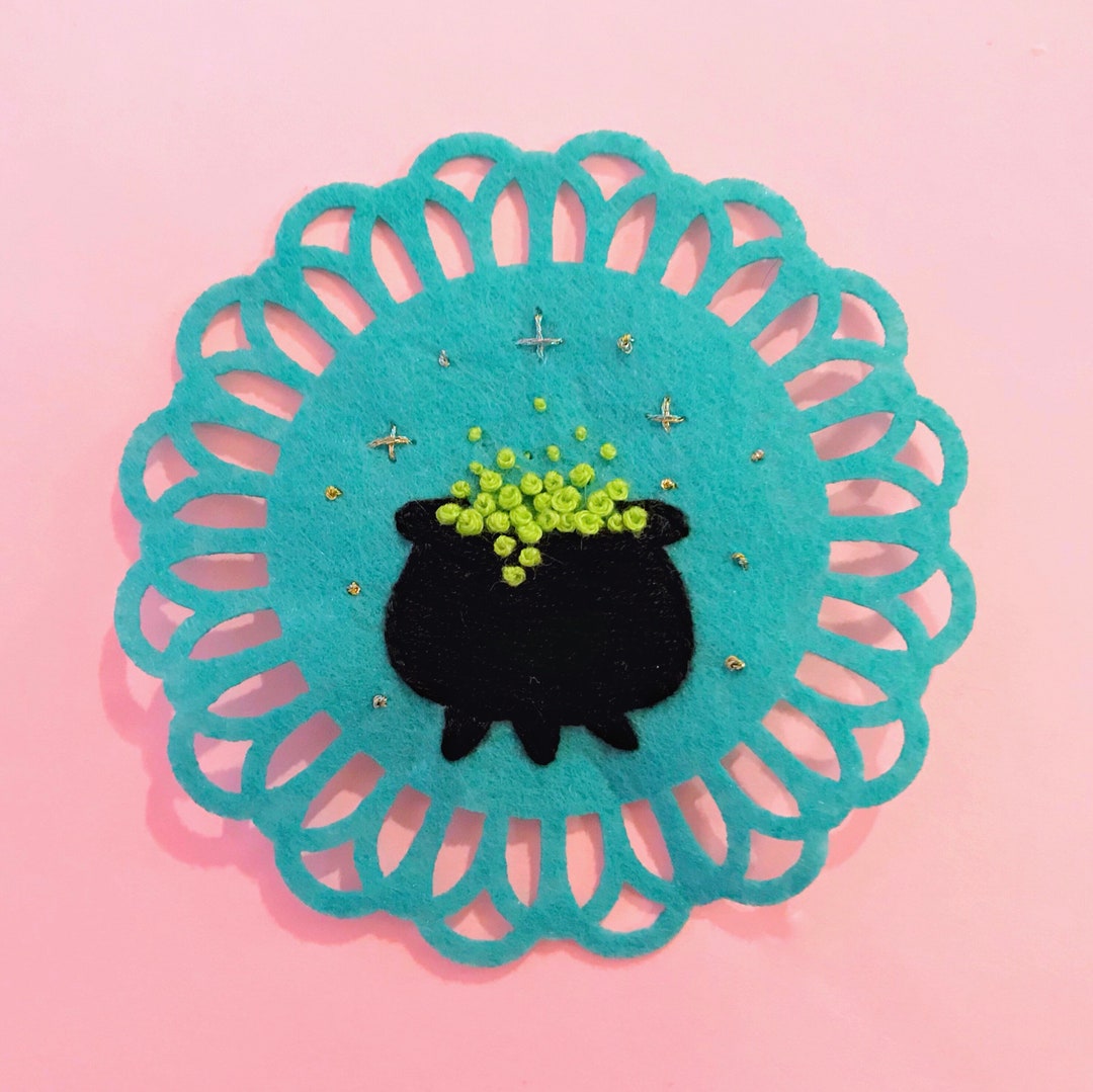 Bubbling Cauldron Embroidered Patch - Etsy