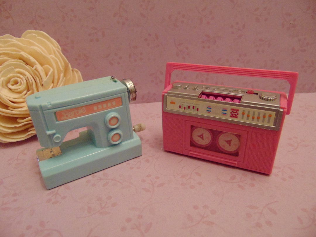 Vintage Barbie 1989 Blue Wind up Sewing Machine and Pink Cassette Boom ...