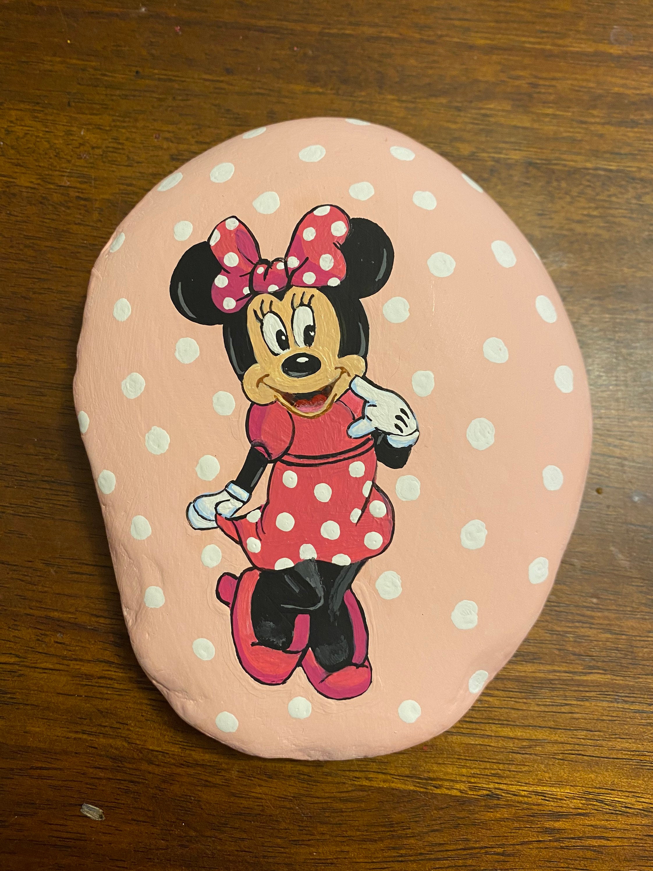 Minnie Mouse Painted Rock - Etsy