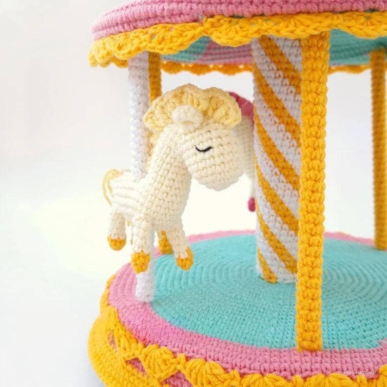 Horse Carousel Crochet Pattern, Horse Merry-go-round Cover Mini ...