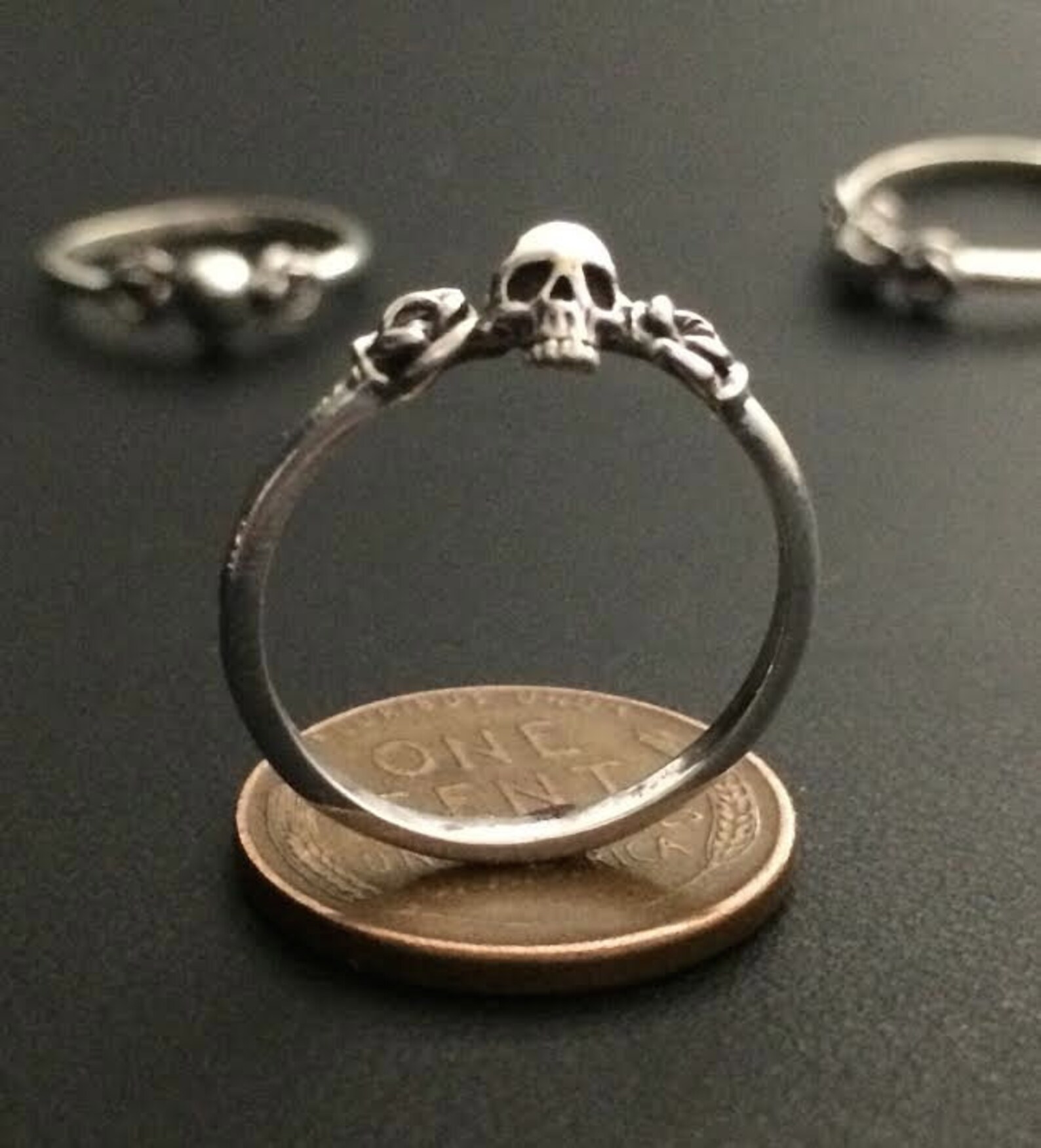 Skull With Roses Ring - Sterling Silver, Gift for Family and Friends ...