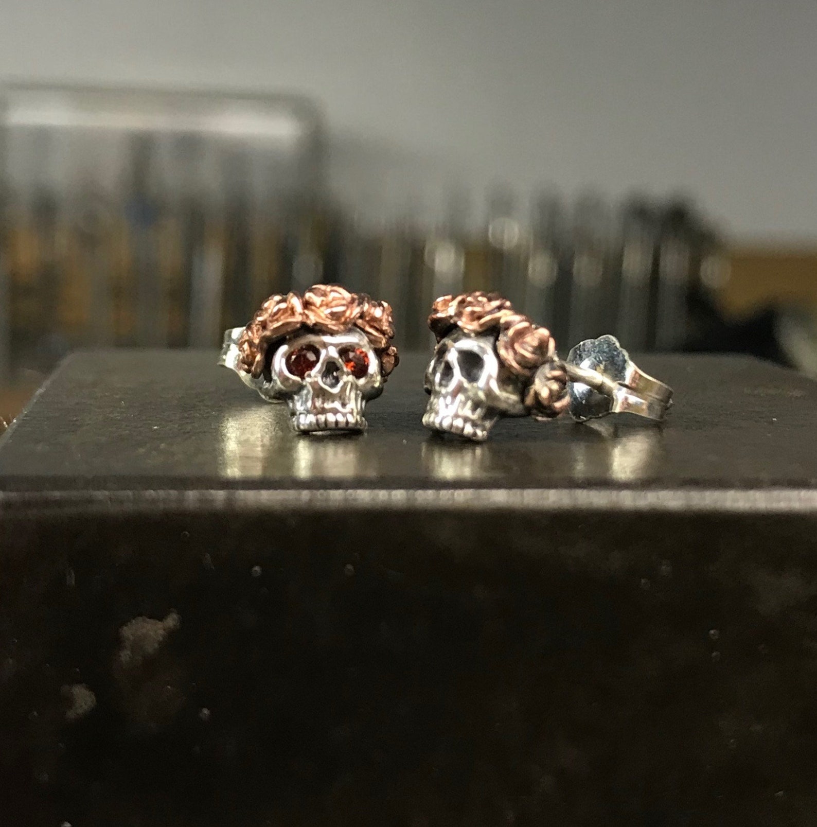 SKULL STUDS With CROWN - Etsy
