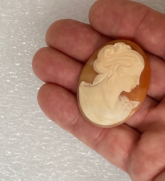 Vintage Italian Unframed Cameo Shell. Circa 1920s. … - Gem