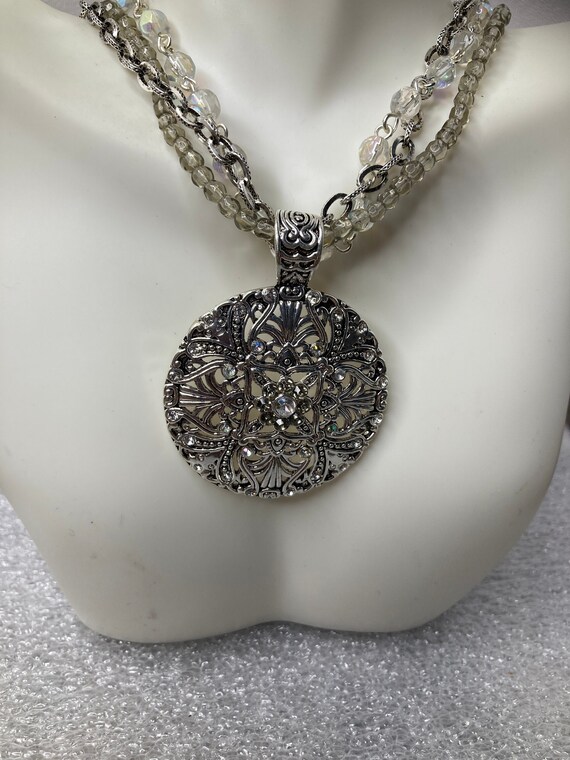 Hypoallergenic vintage avon amulet necklace earring s… - Gem