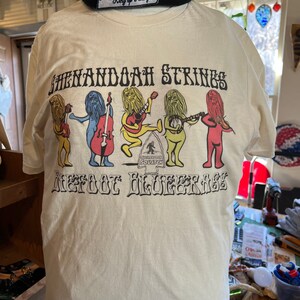 Shenandoah Strings Bluegrass T-shirt - Etsy