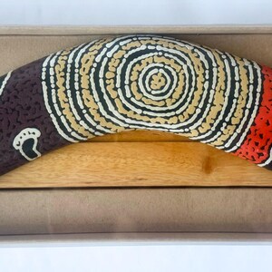 14" / 35cm Boomerang + Display Stand (gift Boxed) - Hardwood - Samantha ...