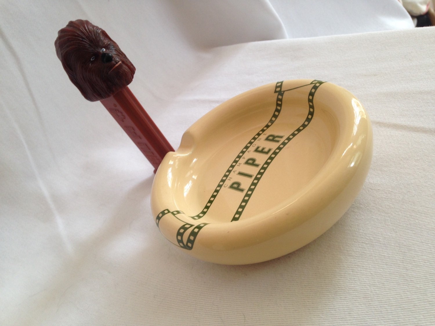 Heavy Ceramic Vintage Piper Champagne Film Reel Ashtray - Etsy