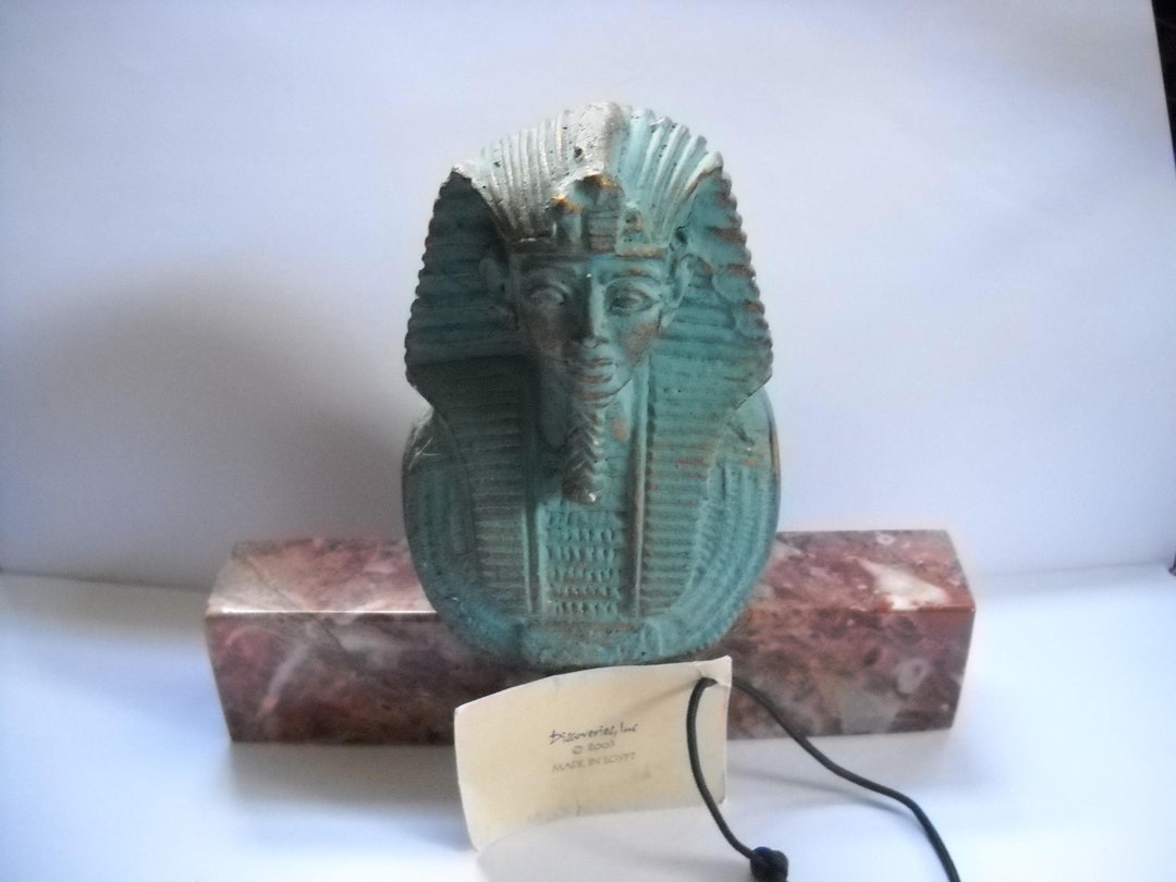 Vintage Statue King Tut Bust Paperweight W Tag Discoveries Made in ...