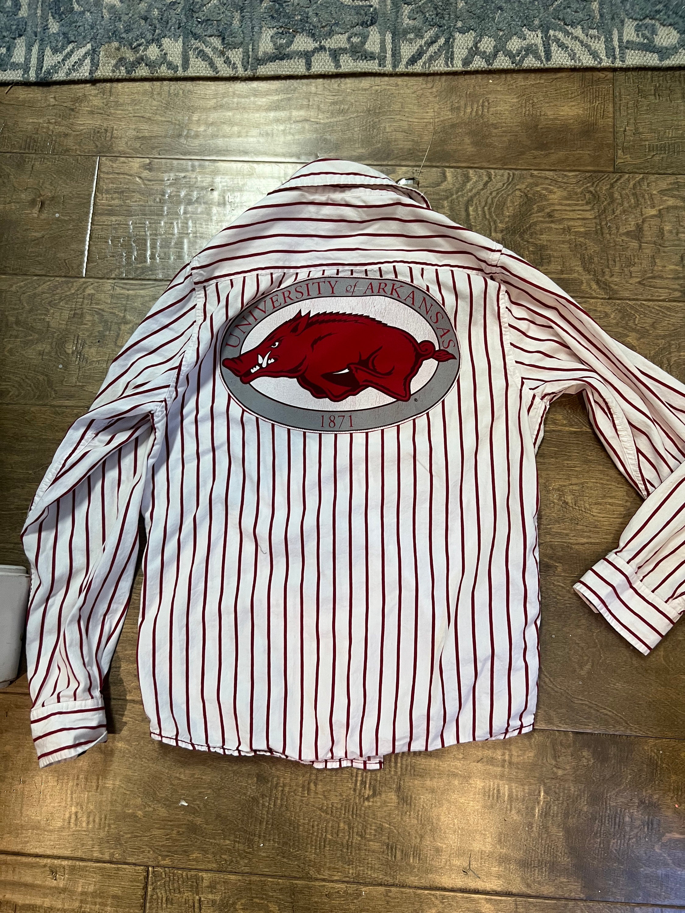 Razorback Repurposed Button-down Shirt Women's - Etsy