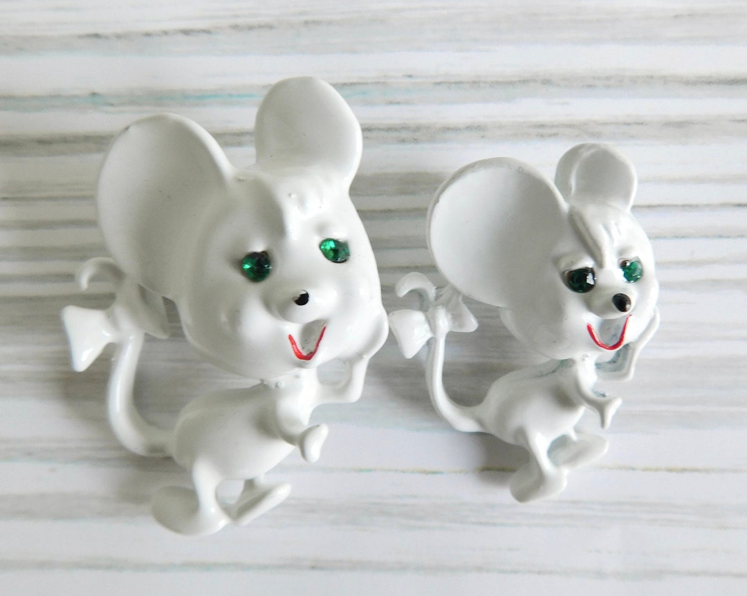 2 Sassy Vintage Mice Pins White Enamel on Metal Green Crystal Eyes - Etsy