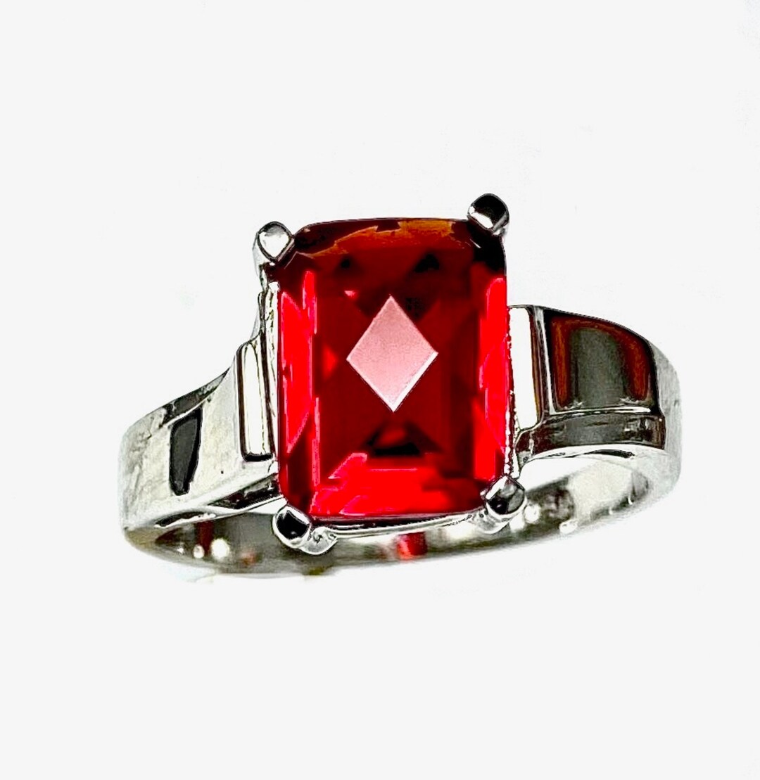 R2687R Classic Mt. St. Helens Ruby Red Helenite July Birthstone Emerald ...