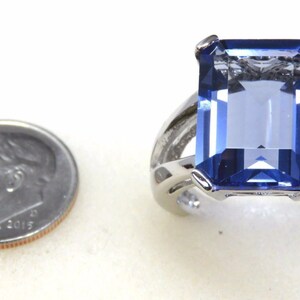 R575 Classic Mt St Helens Twilight Lavender Purple Helenite Emerald-cut ...