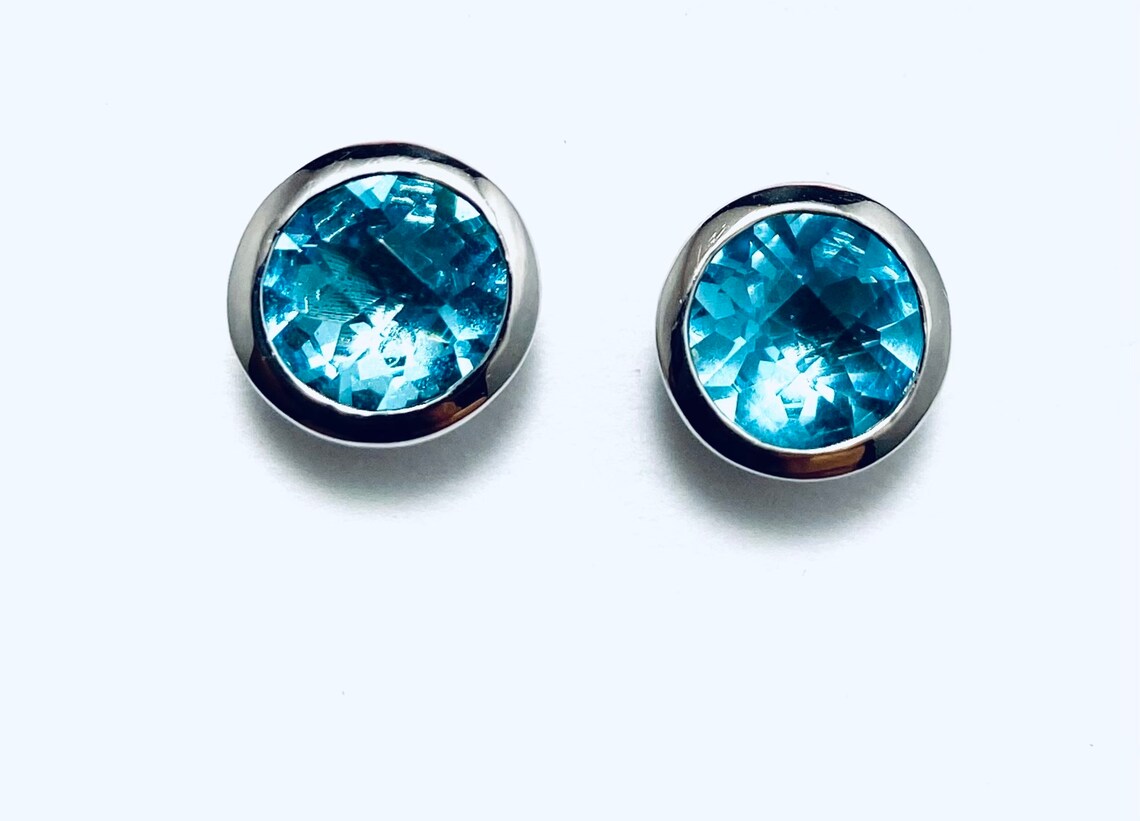 E80808B Classic Style Mt St Helens Blue Helenite Round 3ct - Etsy