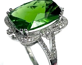 THLR-1847 Mt St Helens Lavender Purple Helenite Trillion Bezel Set ...