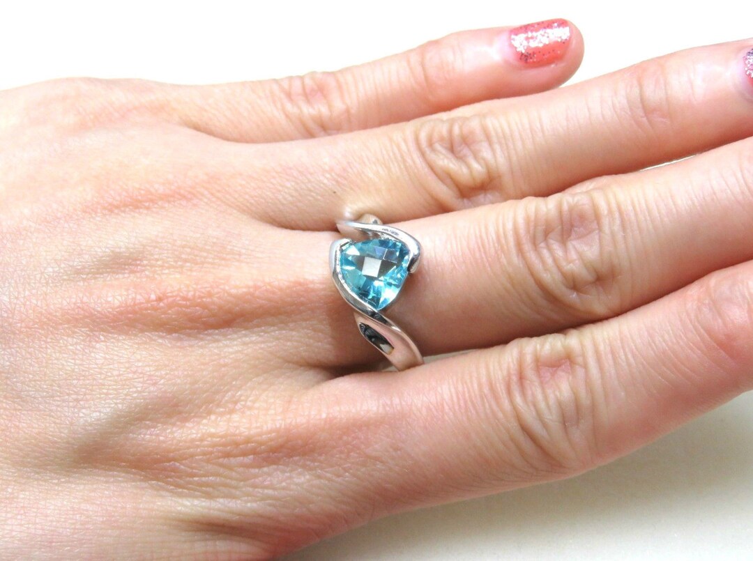 THLR-1847 Mt St Helens Swiss Blue Helenite Trillion Bezel Set - Etsy