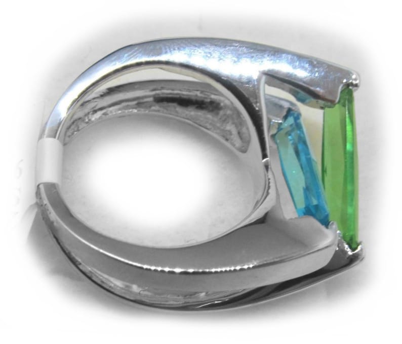 R98S 4.0ct. Blue & Green Helenite Floating Crossover Sterling Silver ...