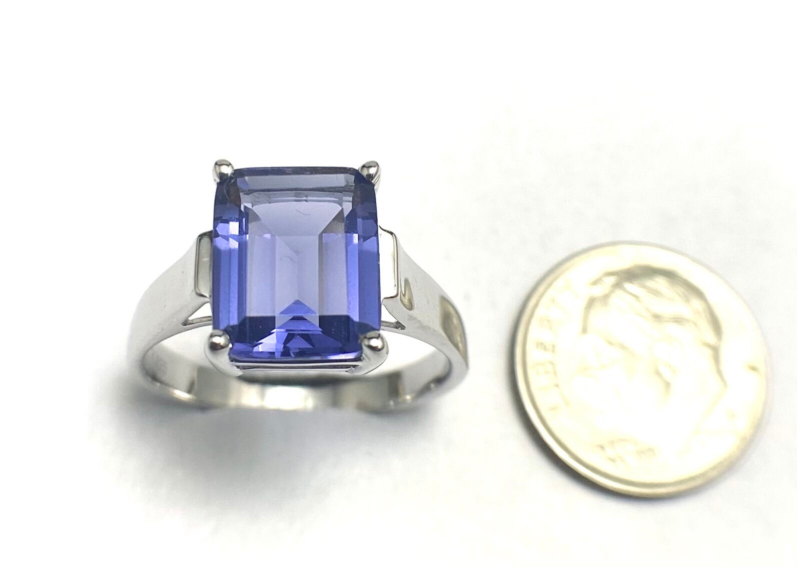 R0737S Classic Mt St Helens Purple Twilight Helenite Emerald - Etsy