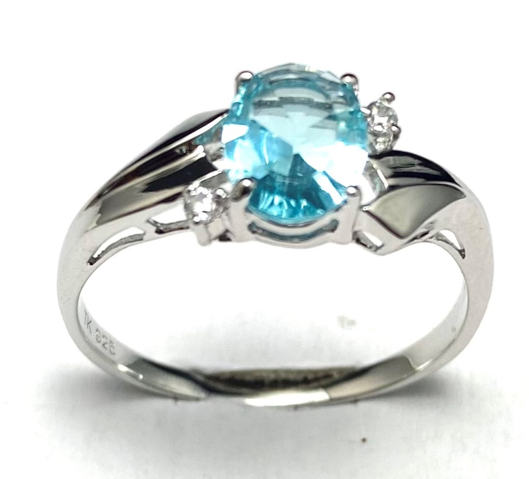 R1165B 1.5 Accented Mt St Helens Blue Helenite Prong Set Sterling ...