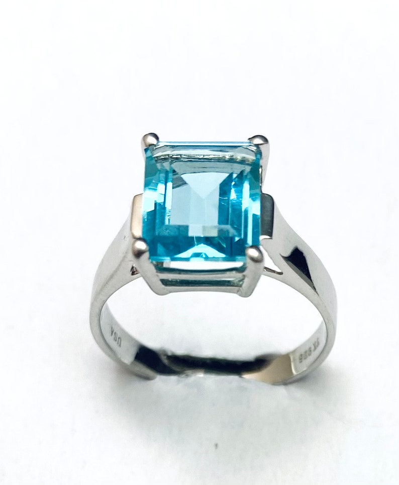 R0737S Classic Mt St Helens Blue Helenite November Birthstone | Etsy