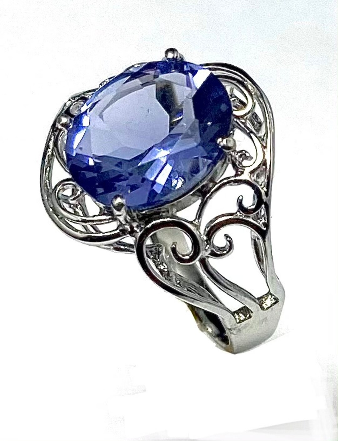 R1516P Filigree Purple Helenite 7x9mm Oval Sterling Silver - Etsy