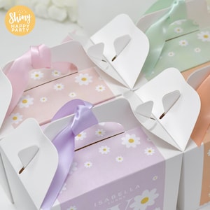 DAISY PETALS Flowers Personalised Party Box - Add Matching Paperie to ...