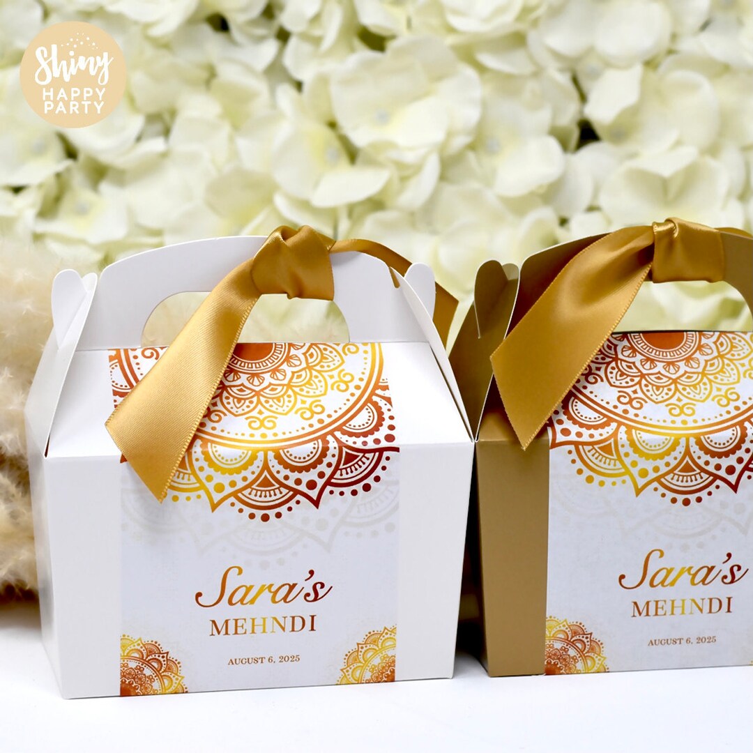 INDIAN GOLD MEHNDI Personalised Wedding Favor Box, Cake, Sweets, Gift ...
