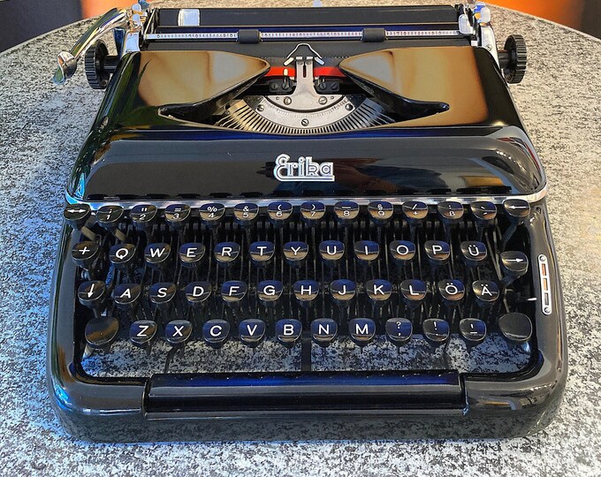 A Superb All-black Example of Erika's Finest Typewriter: the Model 10 ...