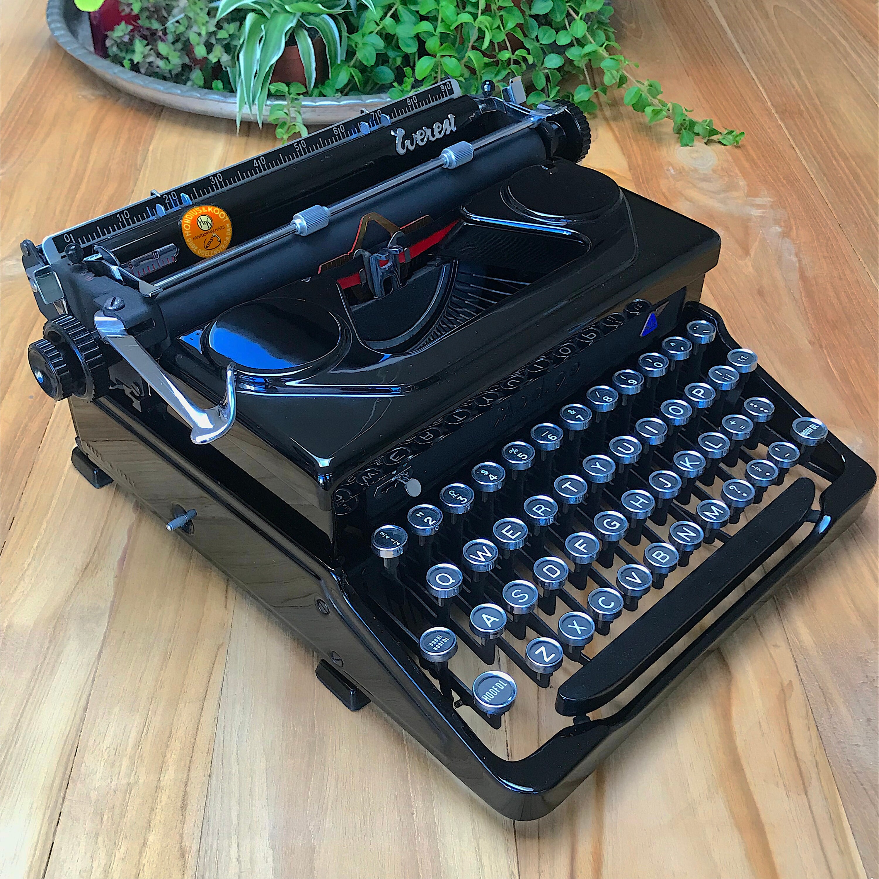 Qwerty Keyboard Typewriter