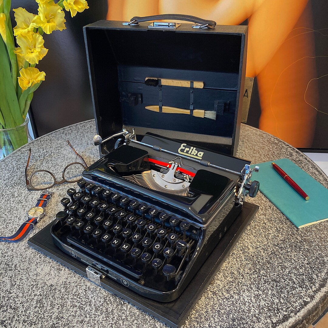 A Stunning, Rare and Pristine Erika Model 9 From 1954 With QWERTY ...