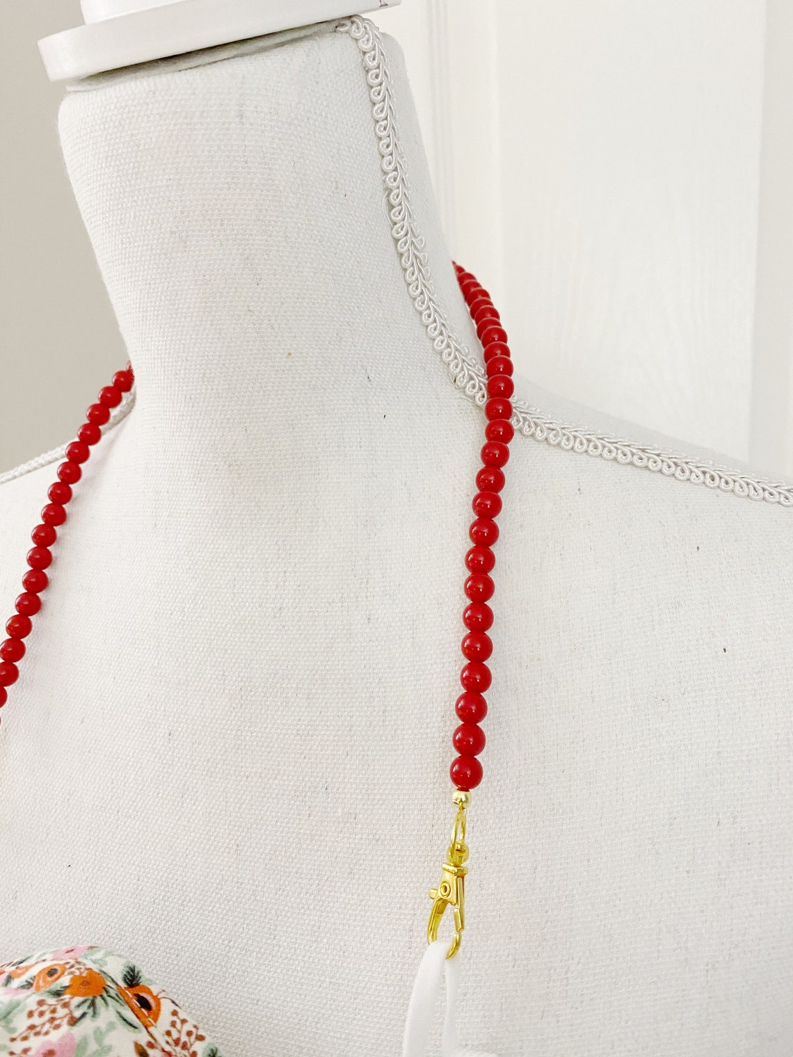 Red Beaded Skinny Face Mask Holder Lanyard Necklace Croakies - Etsy