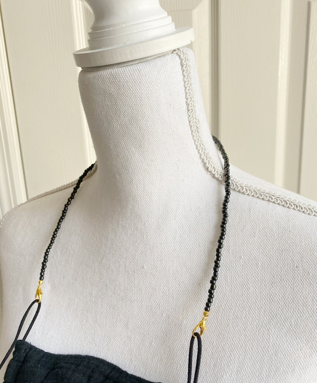 Black Seed Bead Beaded Face Mask Holder Necklace Lanyard Face Mask Neck ...