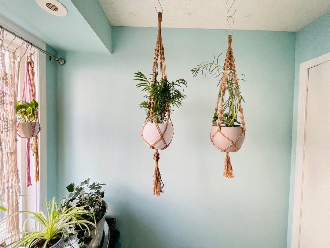 Jute Plant Hanger classic Macrame Design Eco-friendly 38 or 46 - Etsy