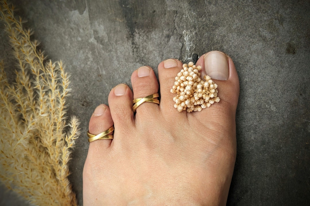 Toe Ring in Boho Gold Brass - Gold Toe Ring Brass Toe Ring Boho Toe ...