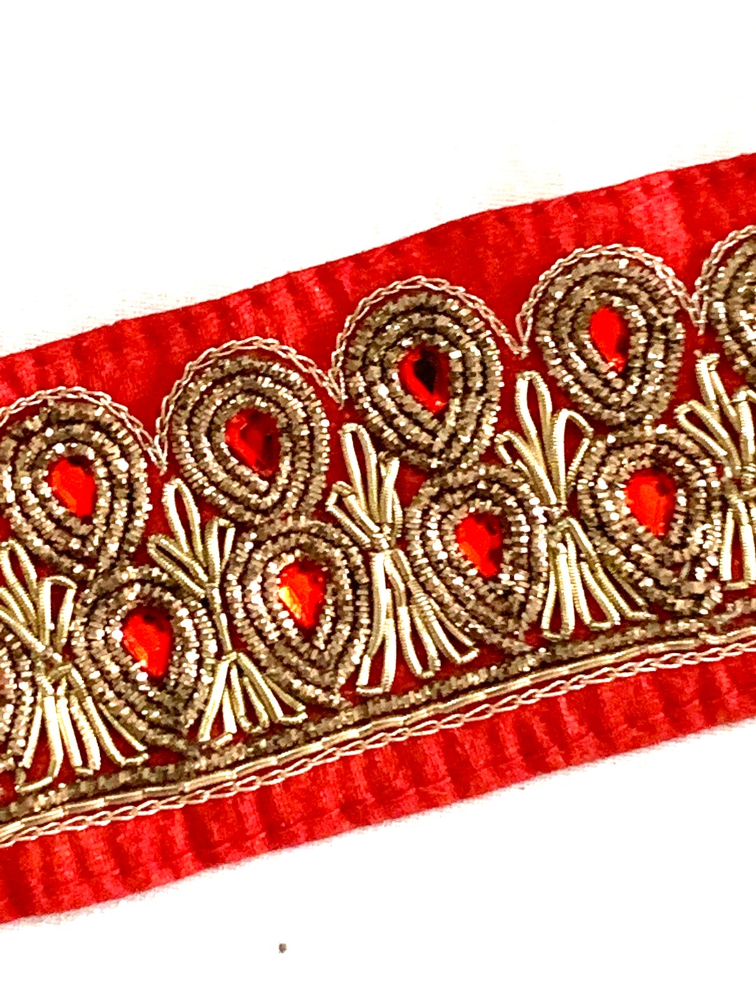 Red N Gold Silk Trim, Red Hand Embroidered Trim, Gold Zardosi Thread ...