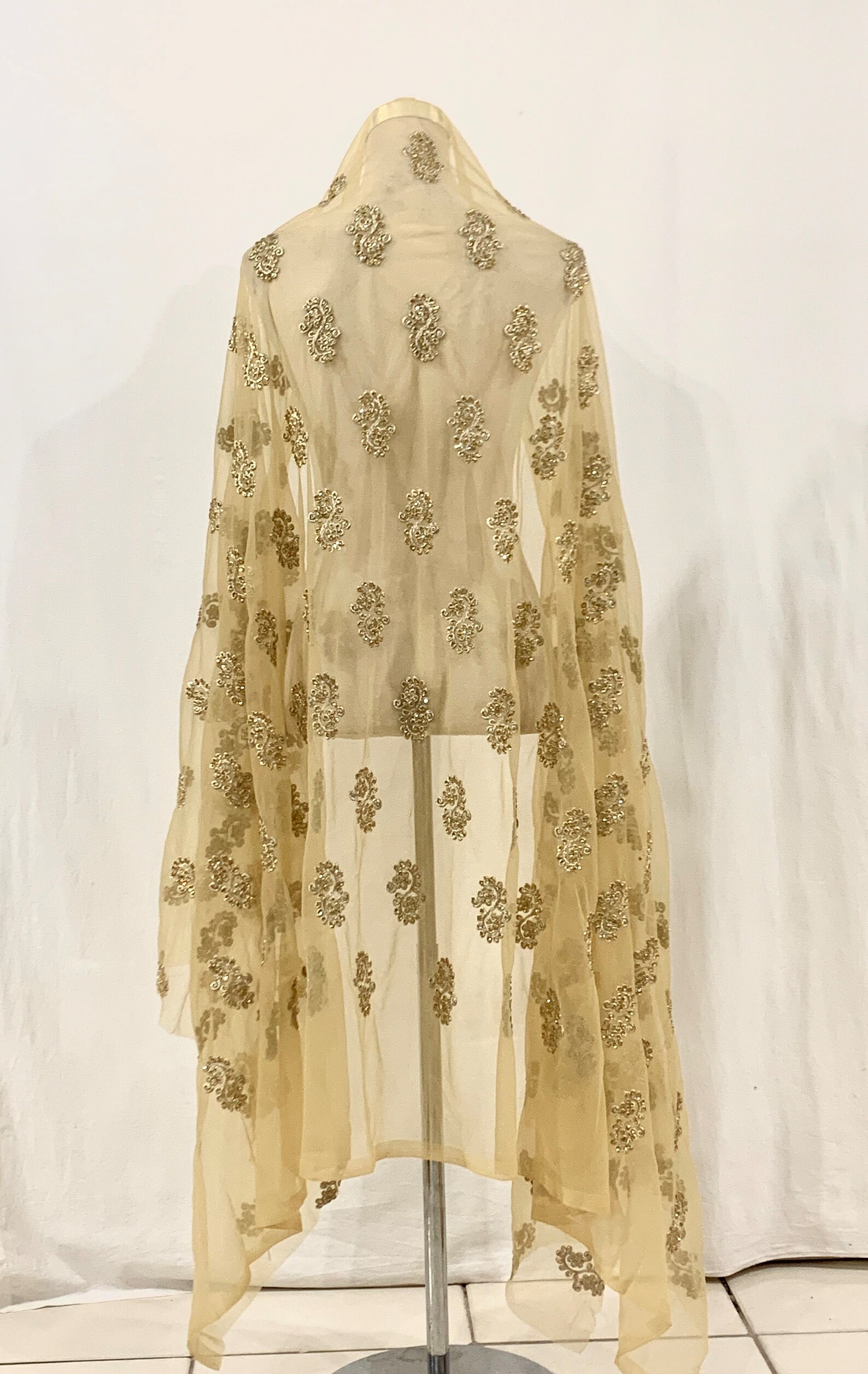 Golden Tulle Fabric - Bridal Tulle Fabric, Designer Dress Fabric ...