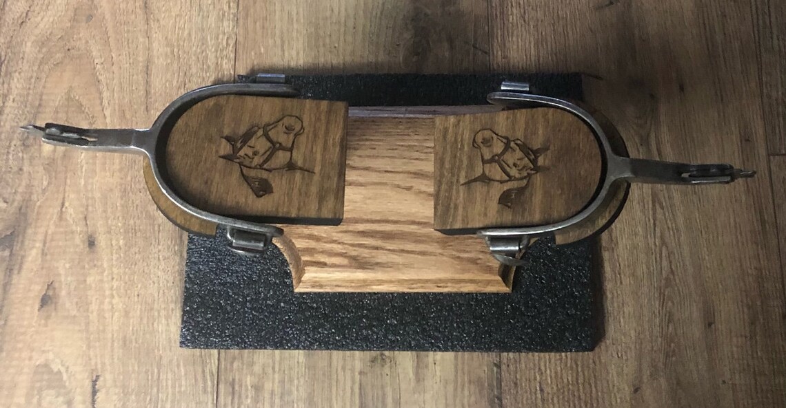 Engraved Red Oak Trophy Spur Display Stand – Heirloom Keepsake - Etsy
