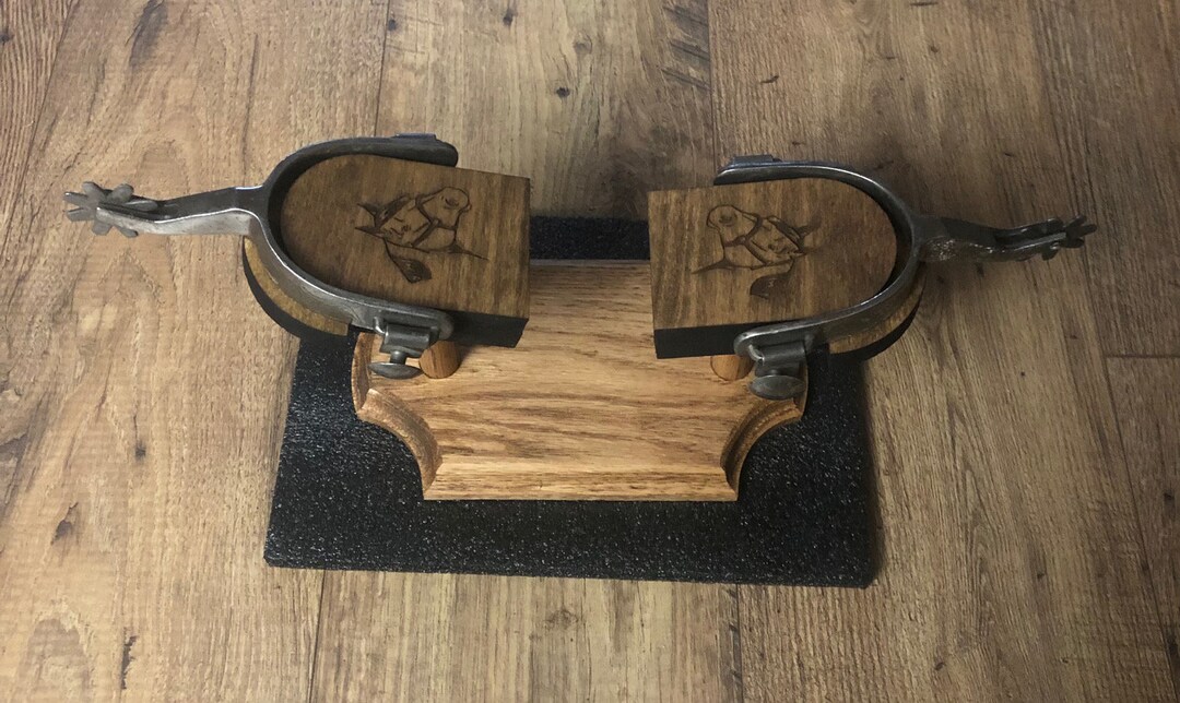 ENGRAVED RED OAK Trophy Spur Display Stand - the Perfect Display Piece ...