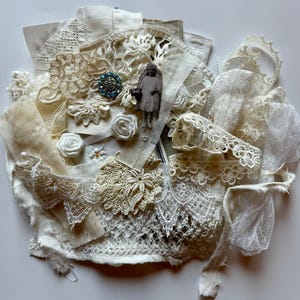 Elegant Lace Bundle, Vintage Crocheted Tatting Bundle, Slow Stitch ...