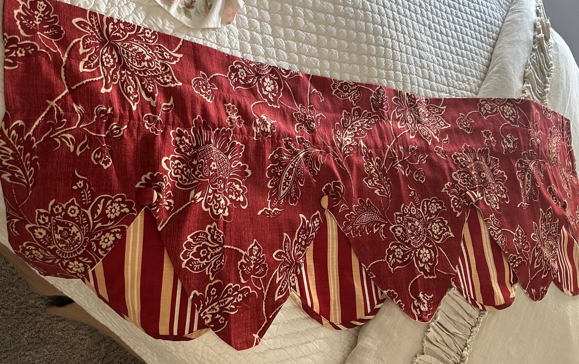 Waverly Valance Ruby Red Floral Design - Etsy