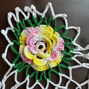 Vintage Handmade Crocheted Pink Yellow Rose Doily - Etsy