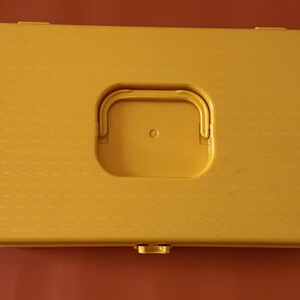 Vintage Wilson Wil Hold Thread Box, Vintage Thread Bobbin Holder, MCM ...