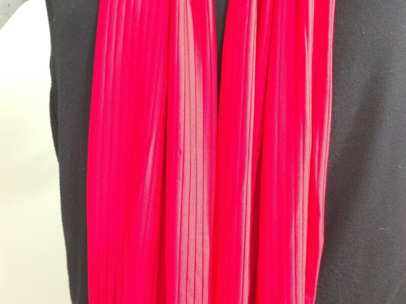 Solid Red Slinky Smooth With Texture Line in the Fabric. - Etsy