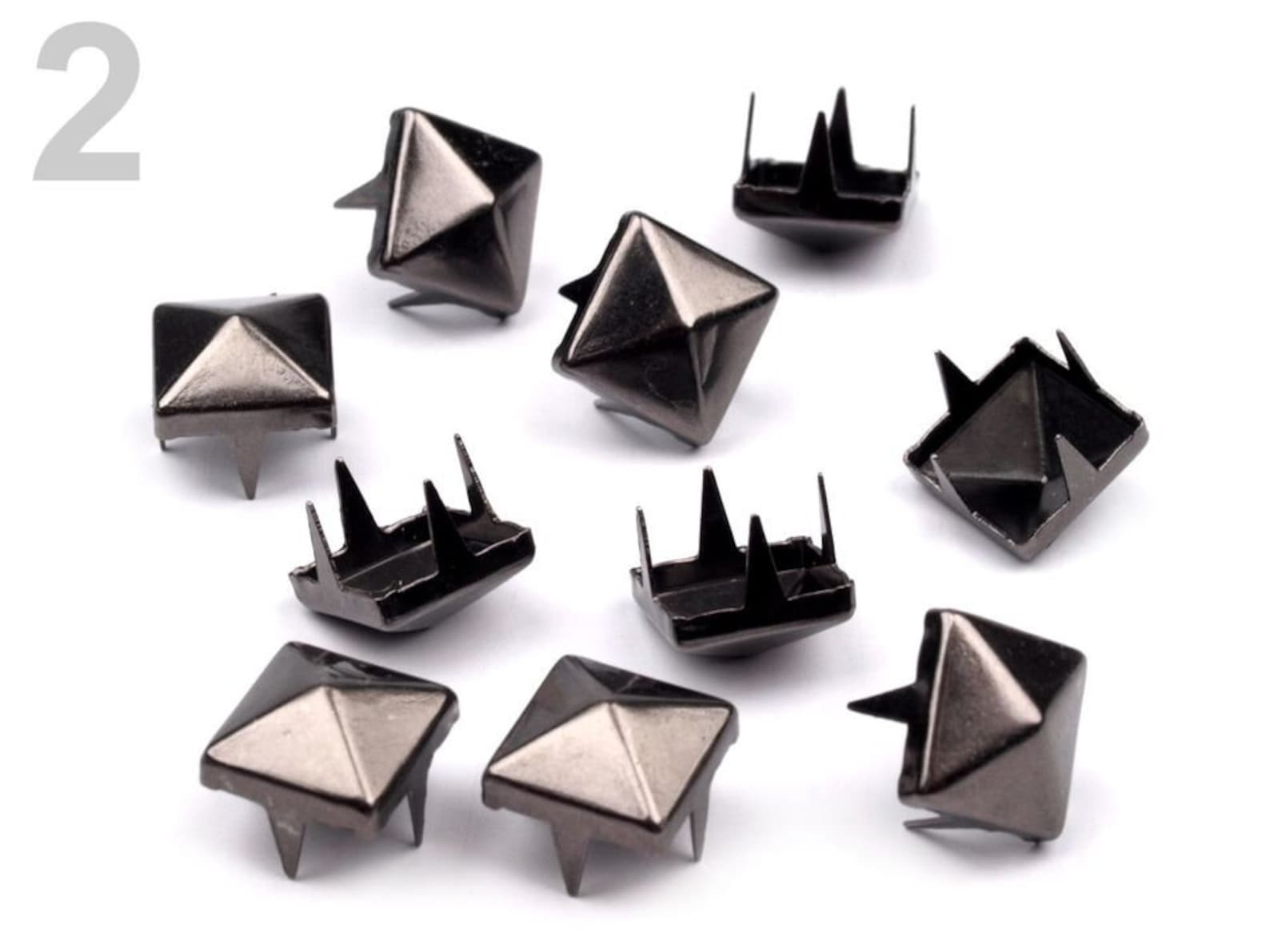 50 Silver Pyramid Studs 7mm / Silver Spikes Domes for Punk - Etsy